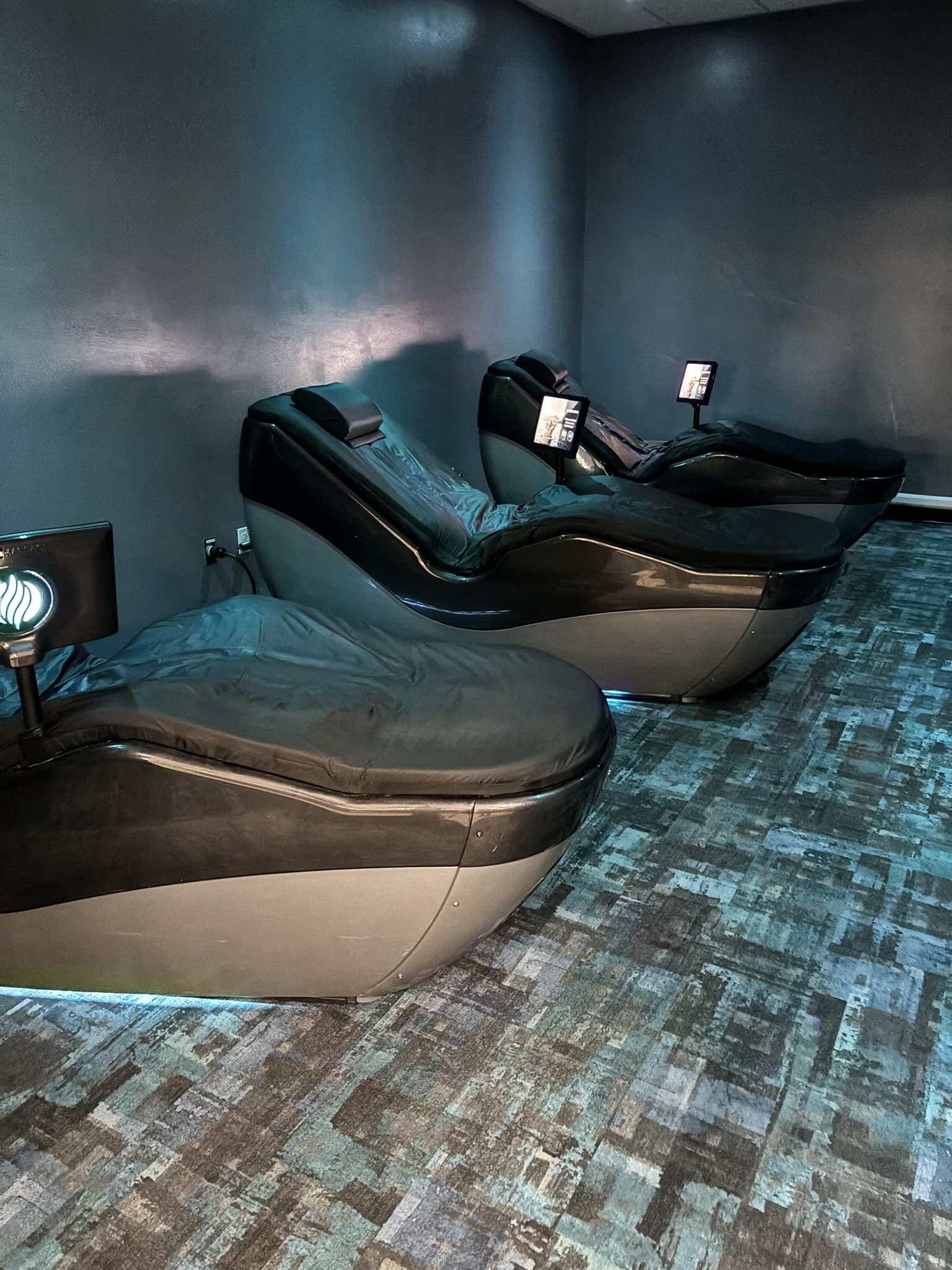 HydroMassage - What is it? How is it used for Recovery?
